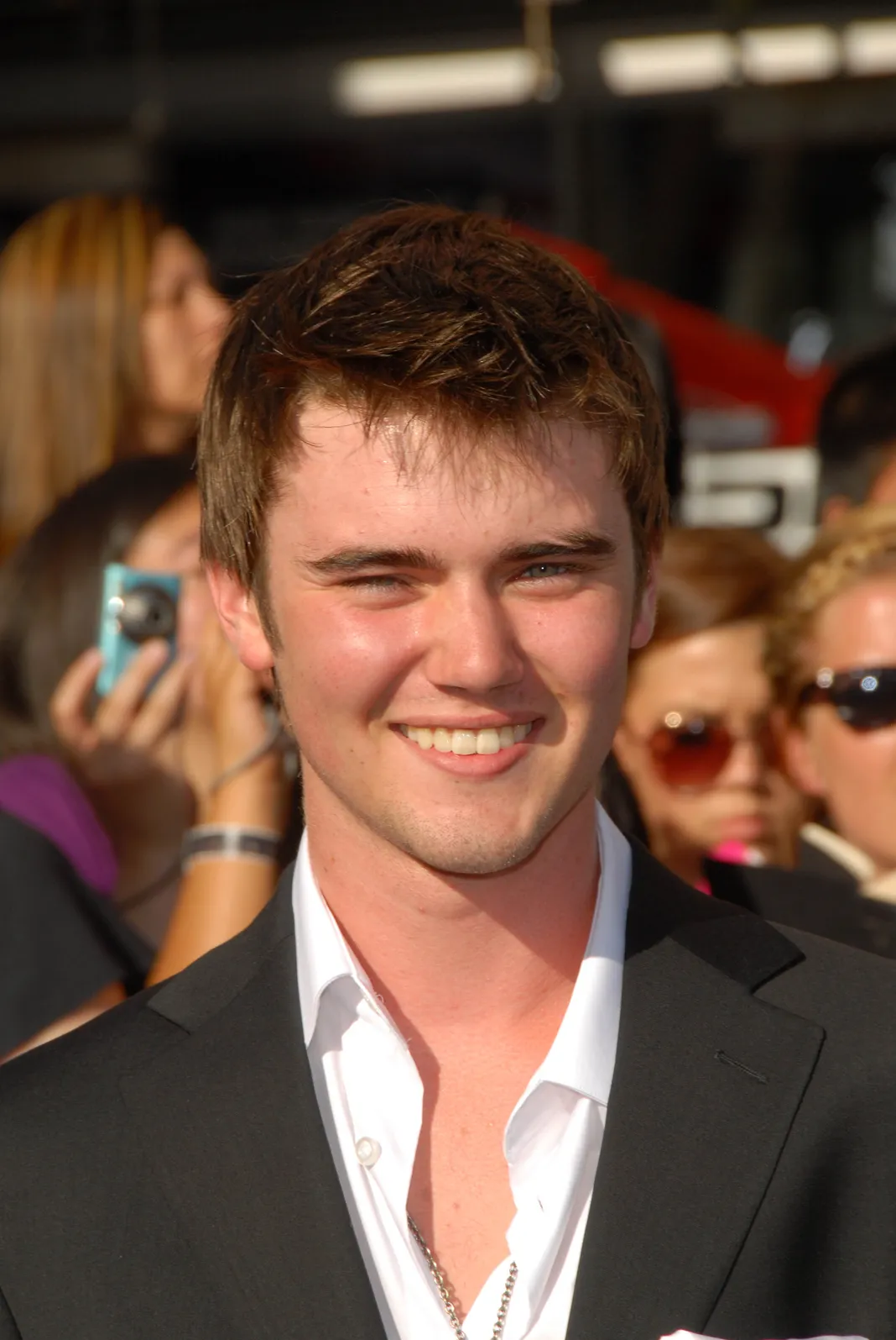Cameron Bright Shirtless