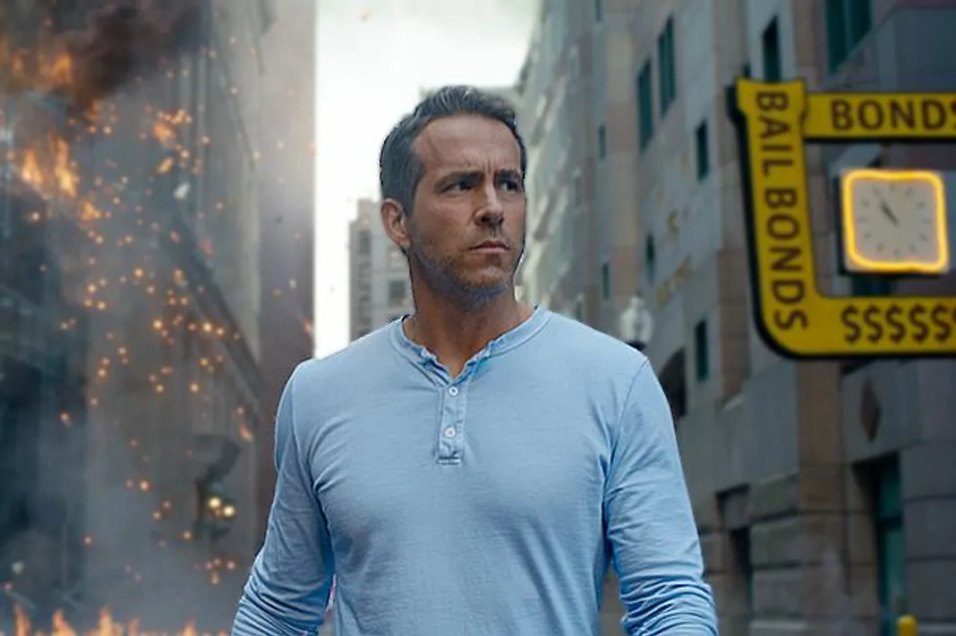 Ryan Reynolds is an NPC Hero in 'Free Guy' Trailer 2