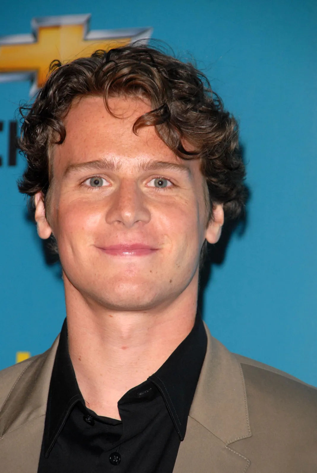 Jonathan Groff Signs With Caa Hollywood Reporter