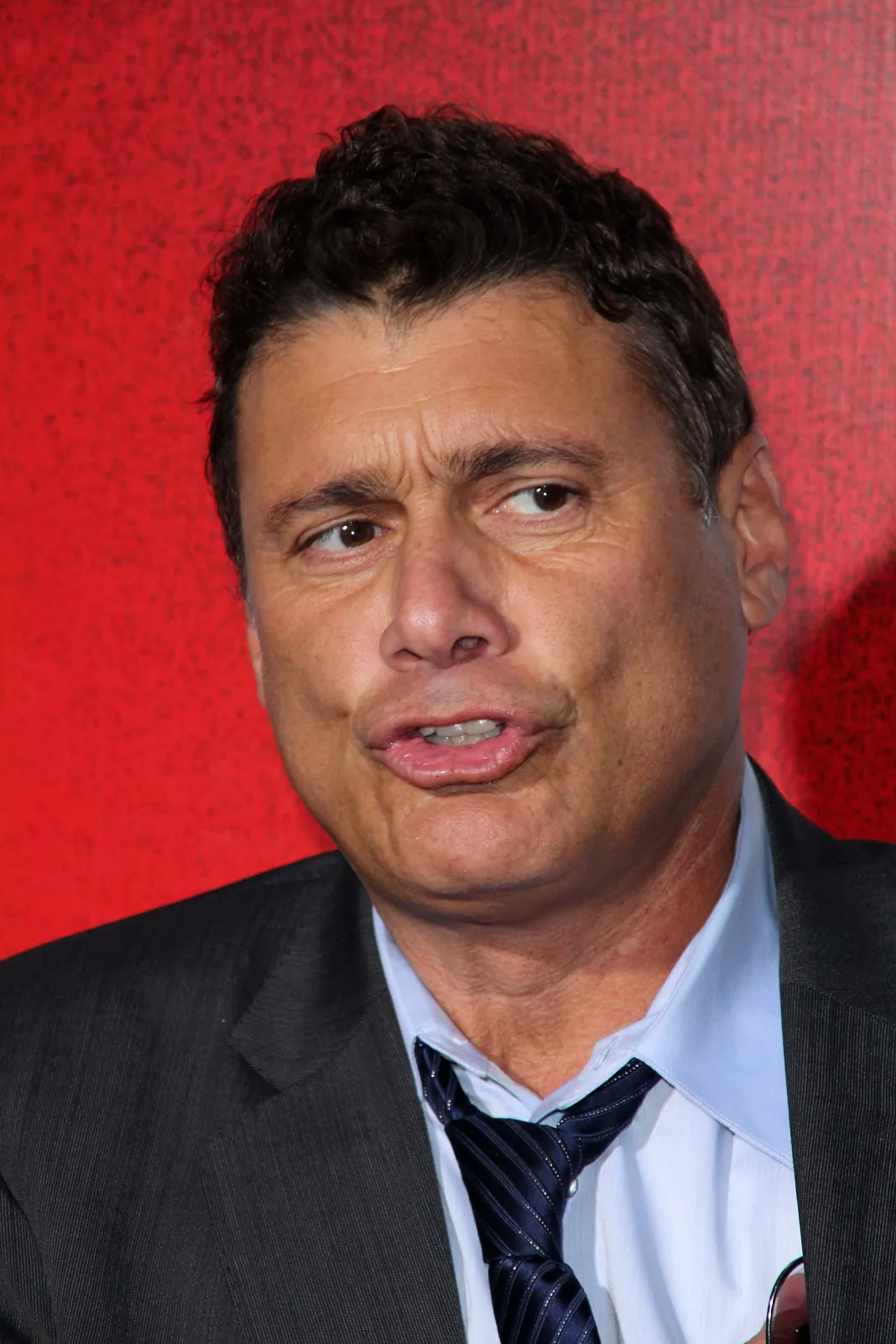 Steven Bauer