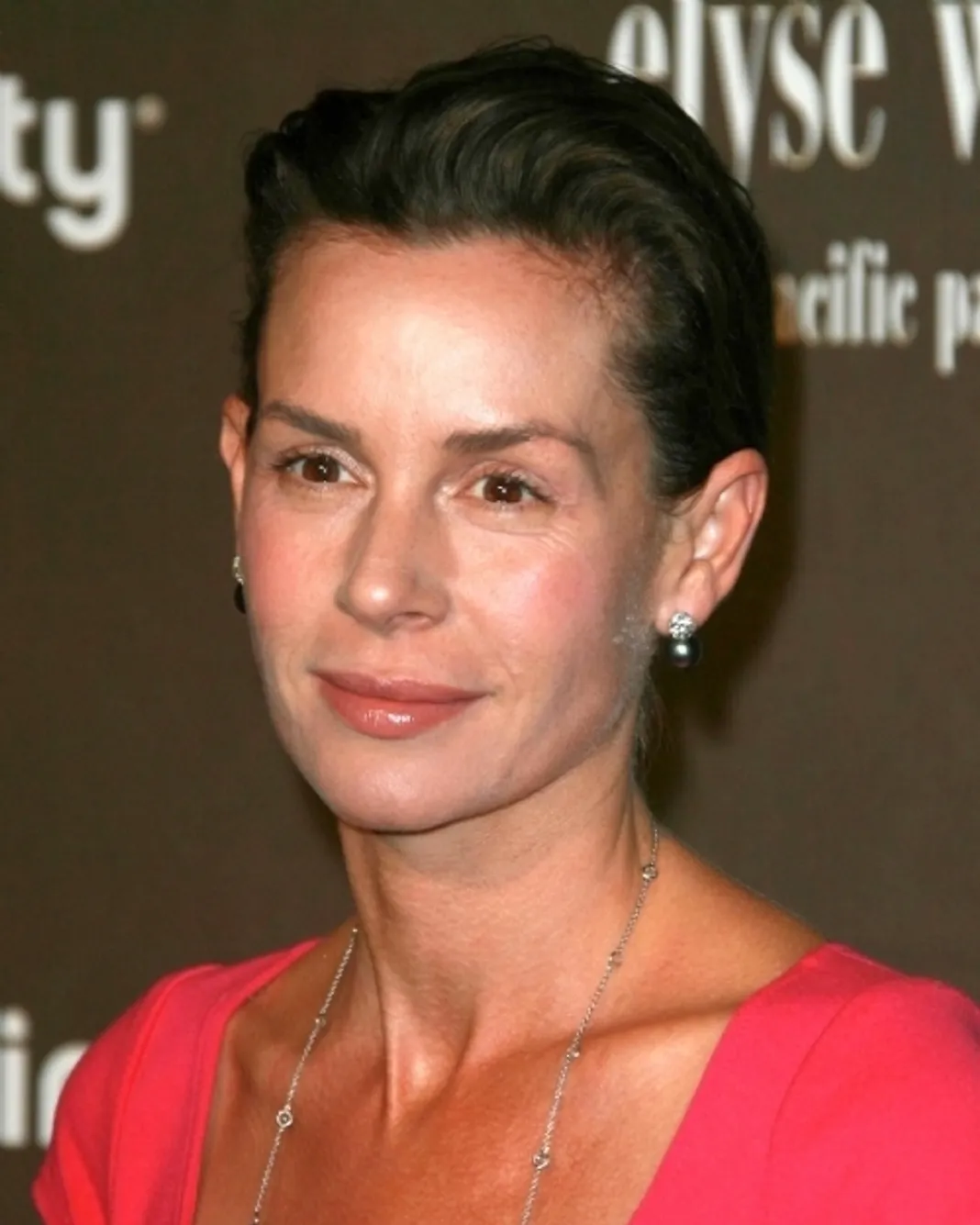 Embeth Davidtz